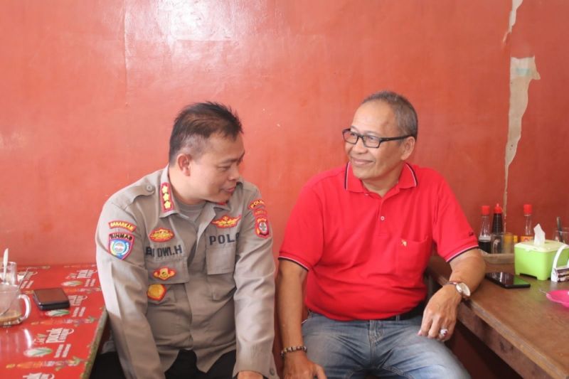 Mendengarkan keluh kesah masyarakat melalui Jum'at Curhat - ANTARA News Kaltara