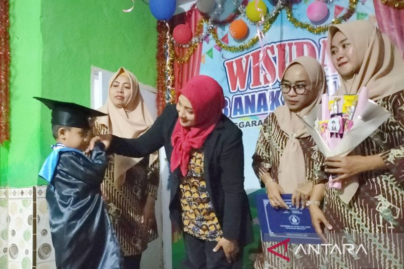 Mendamba wisuda menjadi ajang kreativitas - ANTARA News