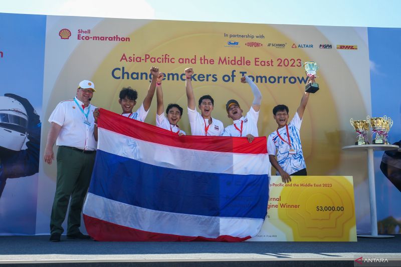 Pengemudi VIRGIN TEAM senang timnya raih capaian fantastis di SEM 2023 ...