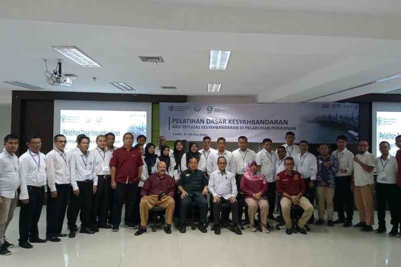 Syahbandar Perikanan Kawal PNBP Pascaproduksi 24 Jam - ANTARA News