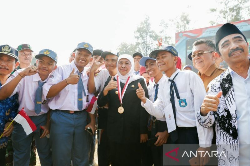 Khofifah: Jatim provinsi dengan siswa terbanyak diterima PTN 2023 - ANTARA News