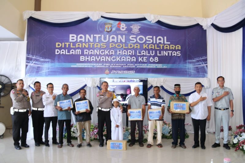Sambut HUT Lalu Lintas Ke-68. Ditlantas Polda Kaltara Gelar Anjangsana Dan Bakti Sosial - ANTARA ...
