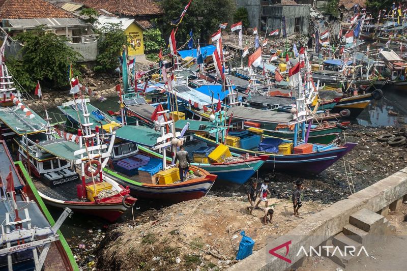 Dangkalnya pelabuhan Labuan Pandeglang - ANTARA News