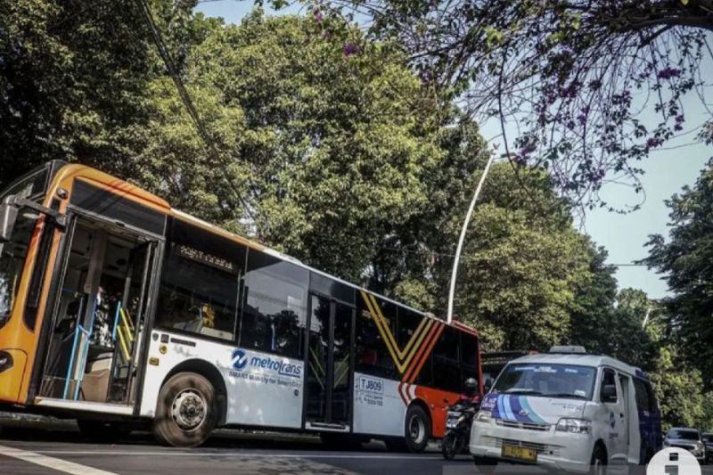 TransJakarta buka layanan rute Depok-BKN melalui Cibubur - ANTARA News