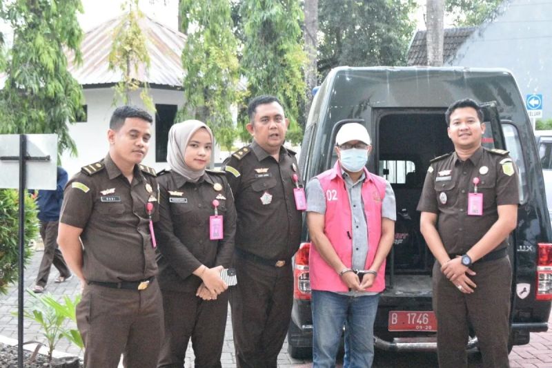 BRI serahkan penanganan kasus dugaan korupsi kepada Kejari Pangkep - ANTARA News