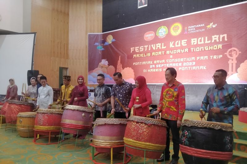 Festival Kue Bulan di Pontianak dukung sektor wisata Kalimantan Barat - ANTARA News Kalimantan Barat