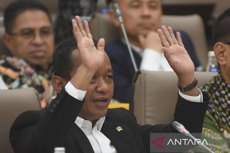 Bahlil pastikan terus yakinkan Xinyi meski ada konflik Rempang - ANTARA News