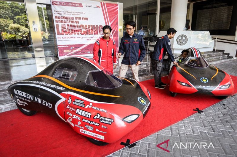 ITS luncurkan dua mobil "Nogogeni" untuk berlaga pada KMHE 2023 ...