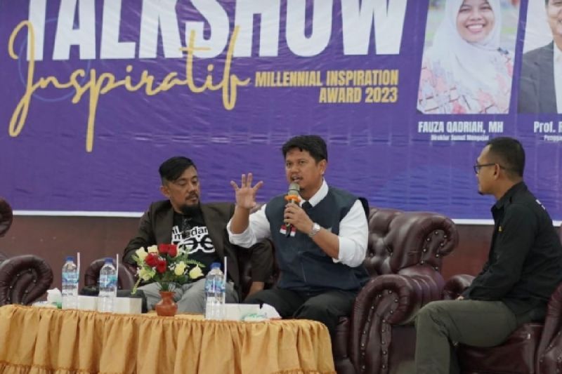 Inisiator GGSI: Posisi dan durasi penggunaan gawai pengaruhi kesehatan ...