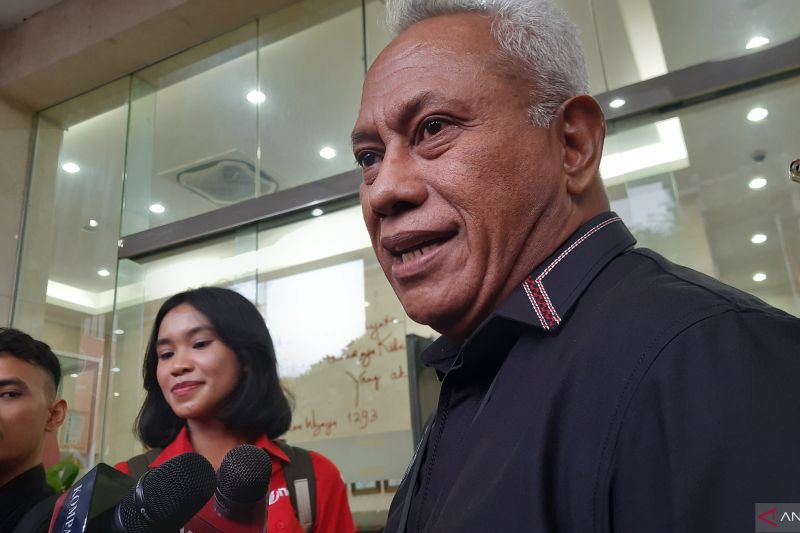 Pdip Beri Waktu Bobby Nasution 3 Hari Untuk Kembalikan Kta Antara News