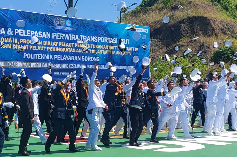 Poltekpel Sorong cetak 356 perwira jadi manusia unggul pada pelayaran ...