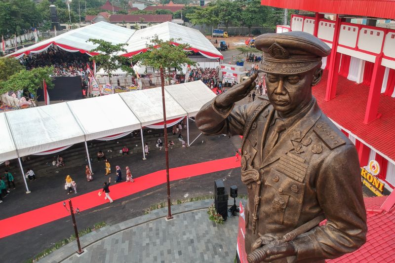 Profil Jenderal Hoegeng Imam Santoso, Polisi yang jujur dan sederhana ...