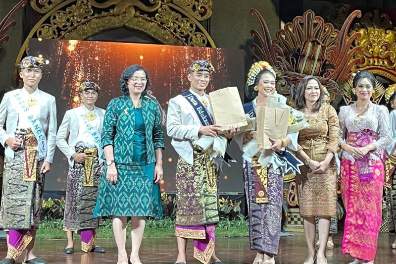 BI Bali libatkan finalis Jegeg Bagus sebagai Duta Edukasi QRIS - ANTARA ...
