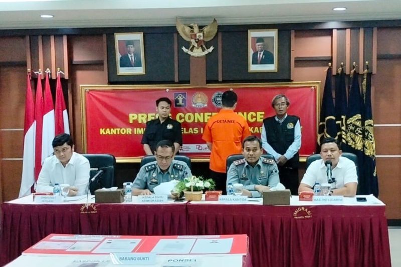 Imigrasi Jakpus tangkap buronan asal Cina di Cempaka Putih - ANTARA News