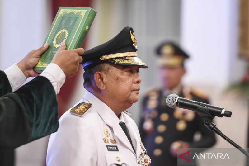 Pelantikan Gubernur Riau di Istana Negara - ANTARA News