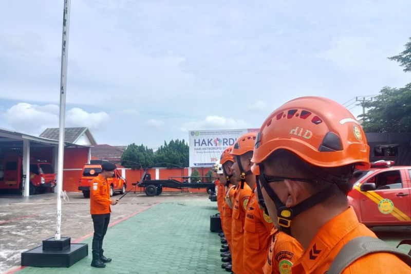 Basarnas Jambi bantu evakuasi korban erupsi Gunung Marapi di Agam ...