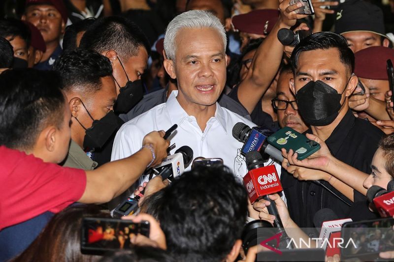 Ganjar singgung layanan publik pada debat capres pertama - ANTARA News Ganjar singgung layanan publik pada debat capres pertama - ANTARA News