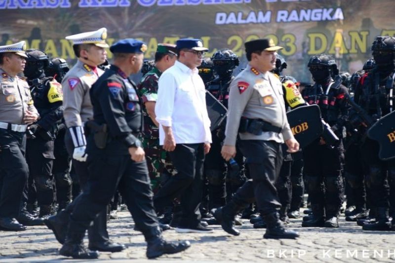 Menhub Pembangunan Infrastruktur Transportasi Tingkatkan Daya Saing