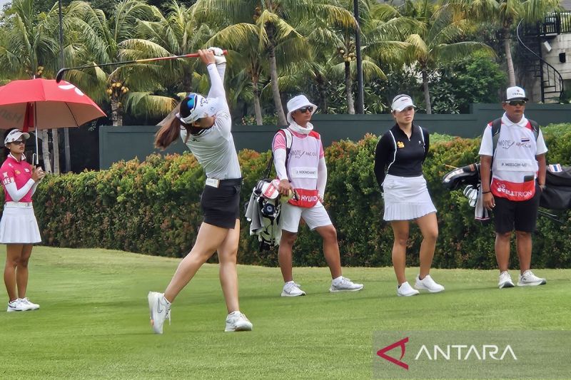 Atthaya Thithikul kuasai puncak klasemen hari kedua Simone APAC 2023 - ANTARA News