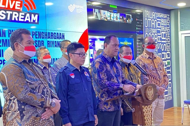 BP2MI ajak pekerja migran contoh Riyanto, ABK penolong warga Korsel ...