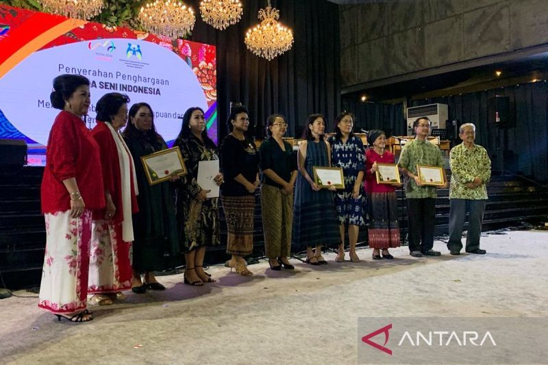 KPPPA apresiasi 4 tokoh perempuan penerima penghargaan seni budaya MSI ...