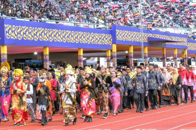 Parade Indonesia ramaikan Hari Kebangsaan Brunei Darussalam - ANTARA News