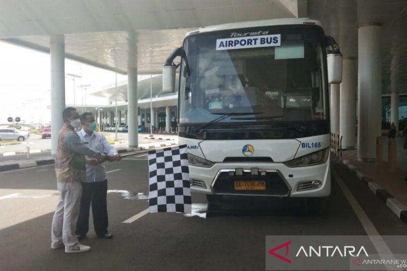 Dishub Kotabaru Operasikan Bus Damri - ANTARA News Kalimantan Selatan