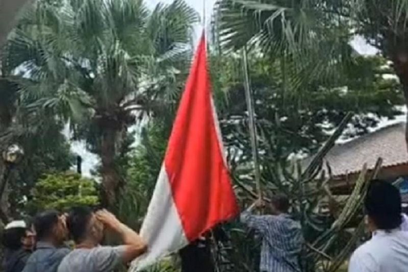Masyarakat diajak kibarkan bendera Merah Putih sambut HUT Kota Tangerang - ANTARA News Banten