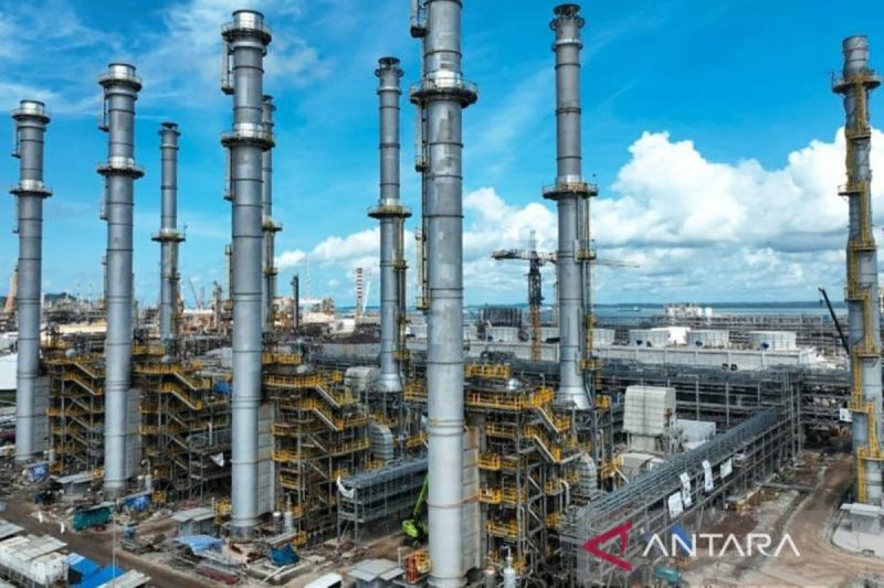 Peneliti: Kilang migas masih berperan penting bagi perekonomian RI ...