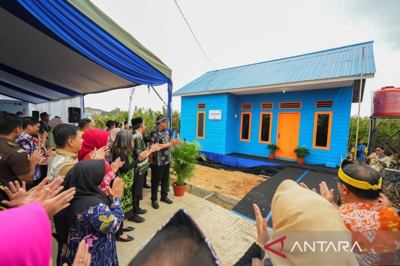 Pupuk Kaltim bantu enam rumah layak huni di Guntung dan Loktuan, Bontang - ANTARA News ...