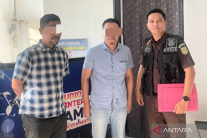 Jaksa Titip Penahanan Tersangka Korupsi Kur Bri Di Lapas Lombok Barat