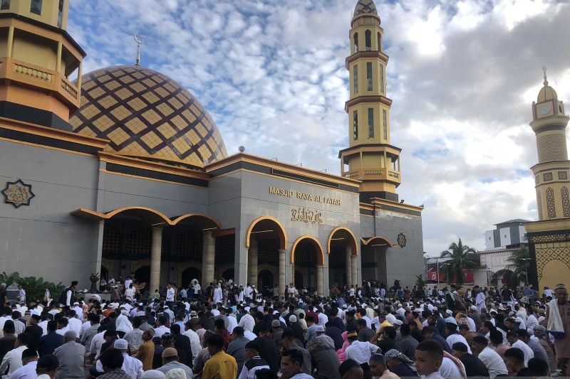 Pemprov Maluku pusatkan Shalat Idul Adha di Masjid Raya Al Fatah Ambon ...