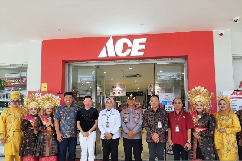 Ace Hardware mengubah merek toko menjadi AZKO di Indonesia - ANTARA News
