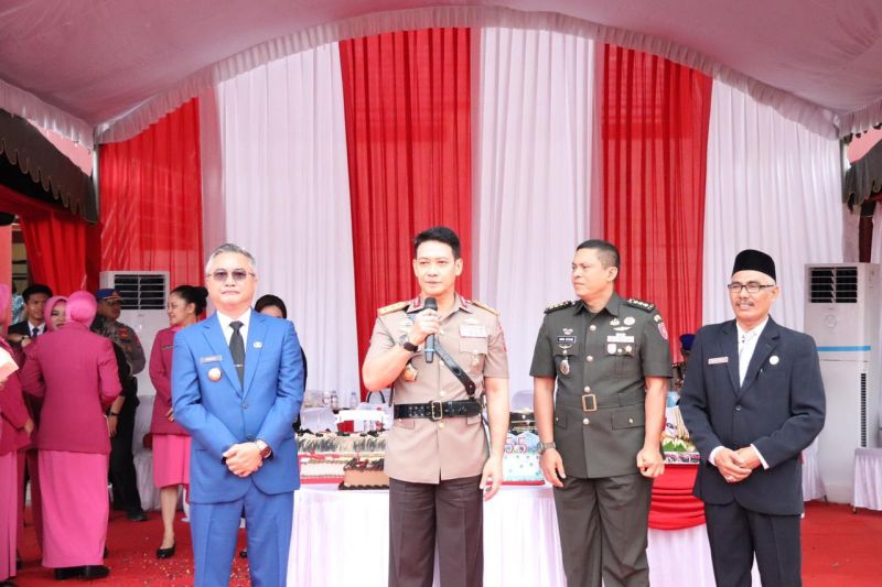 Kapolda Kaltara Pimpin Upacara Penutupan Pendidikan Pembentukan Bintara Polri Gel I Tahun 2024 ...