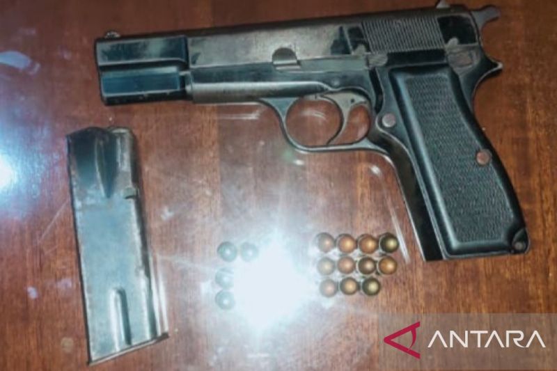 Kodim Namlea Maluku terima senjata api bekas konflik horizontal ...