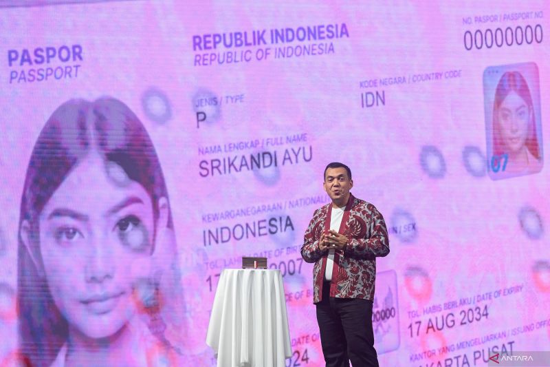 Desain dan fitur baru Paspor Indonesia yang wajib Anda ketahui - ANTARA ...