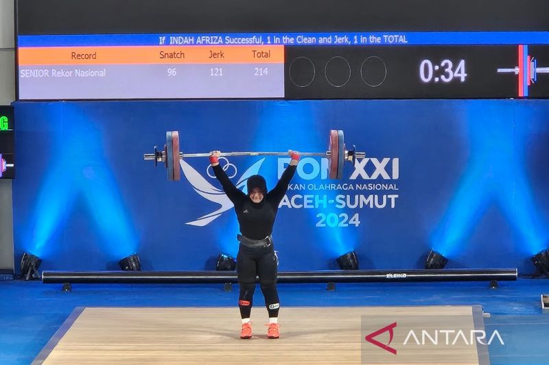 Angkat besi - Medali emas kelas 71 kilogram putri milik Indah Afriza - ANTARA News