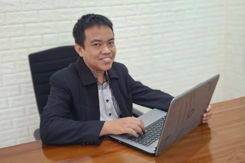 Pengajar SIL-UI masuk dalam 2% ilmuwan terbaik dunia - ANTARA News