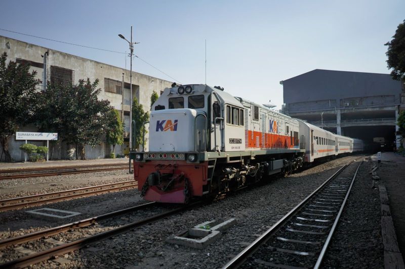 Daftar tarif commuter line Surabaya dan sekitarnya - ANTARA News