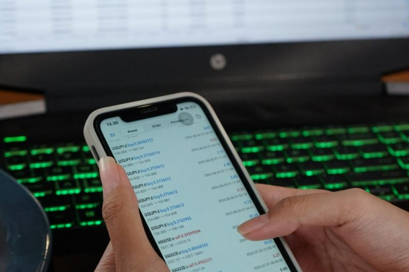 Tujuh Aplikasi Trading Saham Indonesia yang Aman dan Terpercaya ...