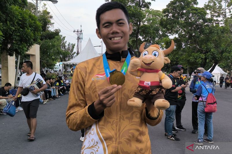 Mengukir pelita dalam gulita, secuplik kisah Dimas Ubaidillah - ANTARA News