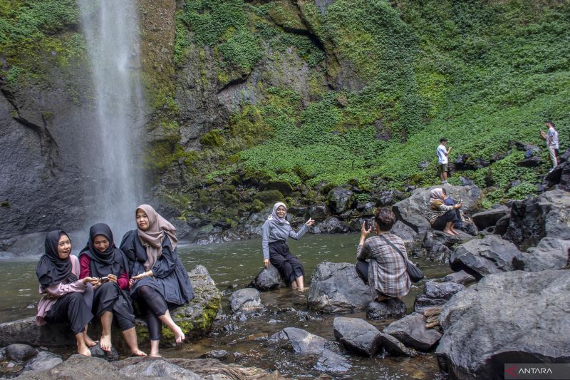 Pesona Curug Leuwi Hejo, ini lokasi dan harga tiket masuknya - ANTARA News