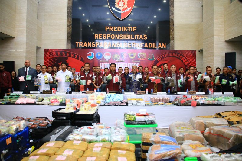 Polri ungkap tiga jaringan narkoba besar dalam rangka dukung Astacita ...