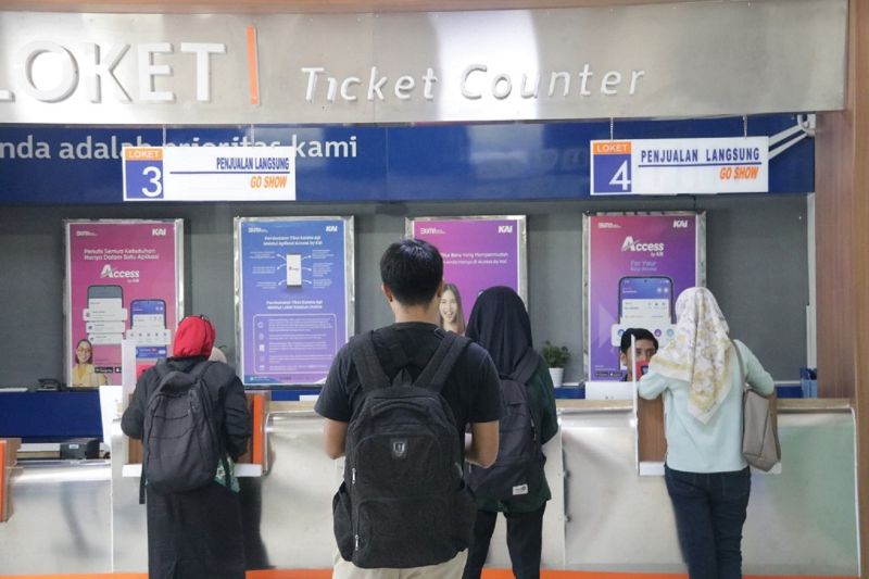 Daop 7 catat 13.489 tiket terpesan di libur natal dan Tahun Baru 2025 - ANTARA News