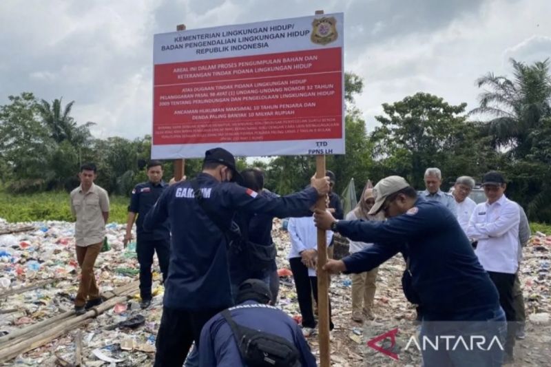 Menteri LH sidak TPS ilegal di Kampar Riau - ANTARA News