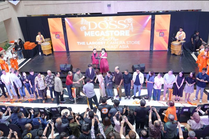 Doss Megastore resmi dibuka penuhi kebutuhan fotografi dan videografi ...