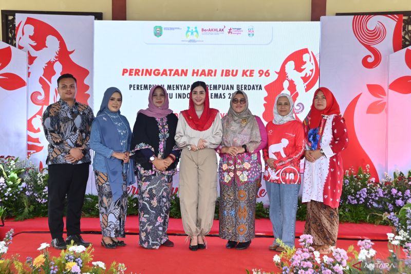 DPR: Pemberdayaan perempuan penting untuk Indonesia Emas 2045 - ANTARA News