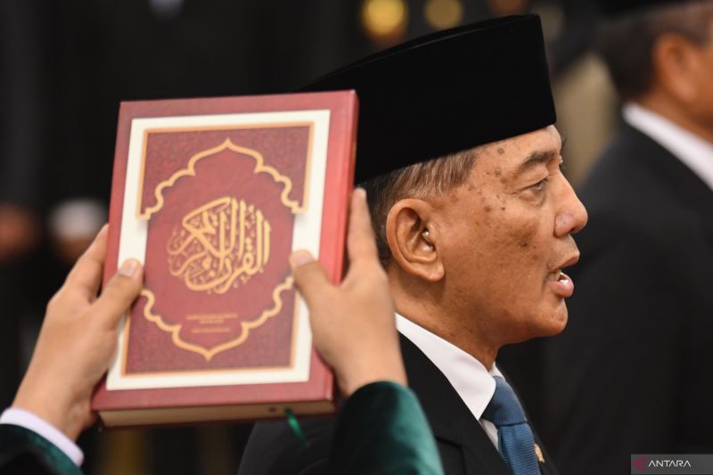 Tugas dan susunan organisasi Dewan Pertahanan Nasional - ANTARA News