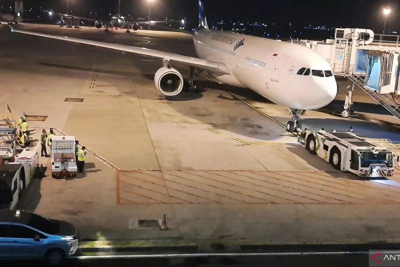 Pendaratan pesawat di Bandara Soetta sempat dialihkan - ANTARA News Banten