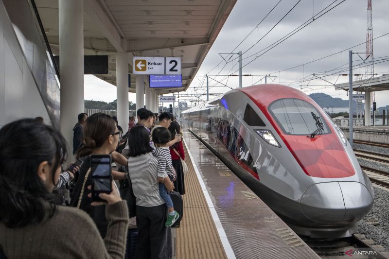 Update terbaru jadwal dan tarif KA Cepat Whoosh Februari 2025 - ANTARA News